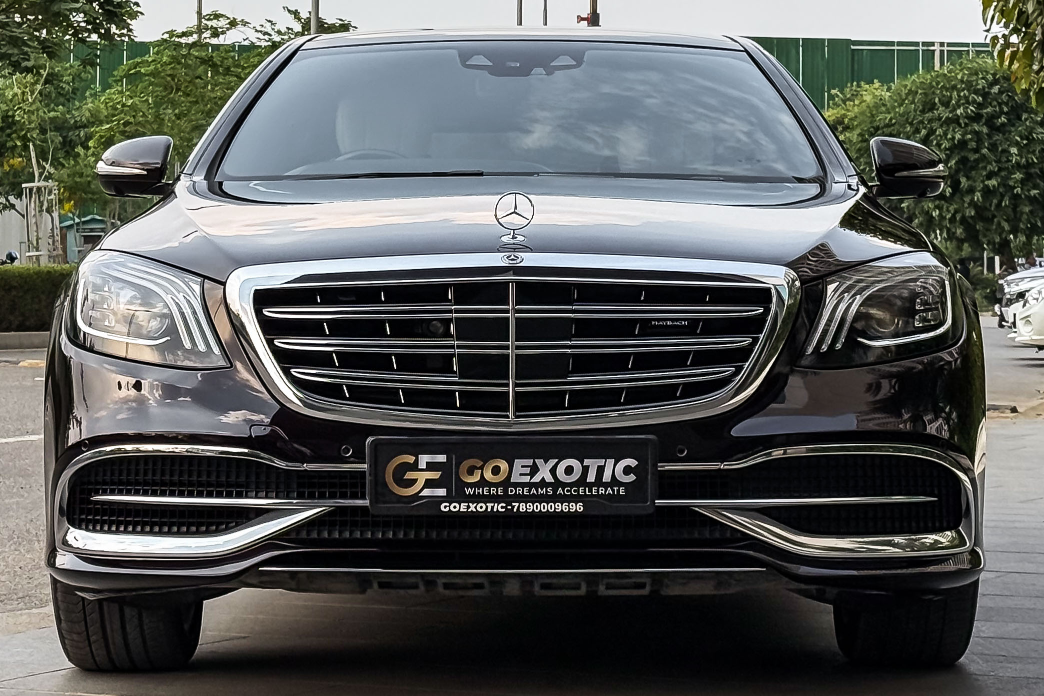 Buy 2018 Mercedes-Maybach S560 – Cavansite Blue, Engineered for ...