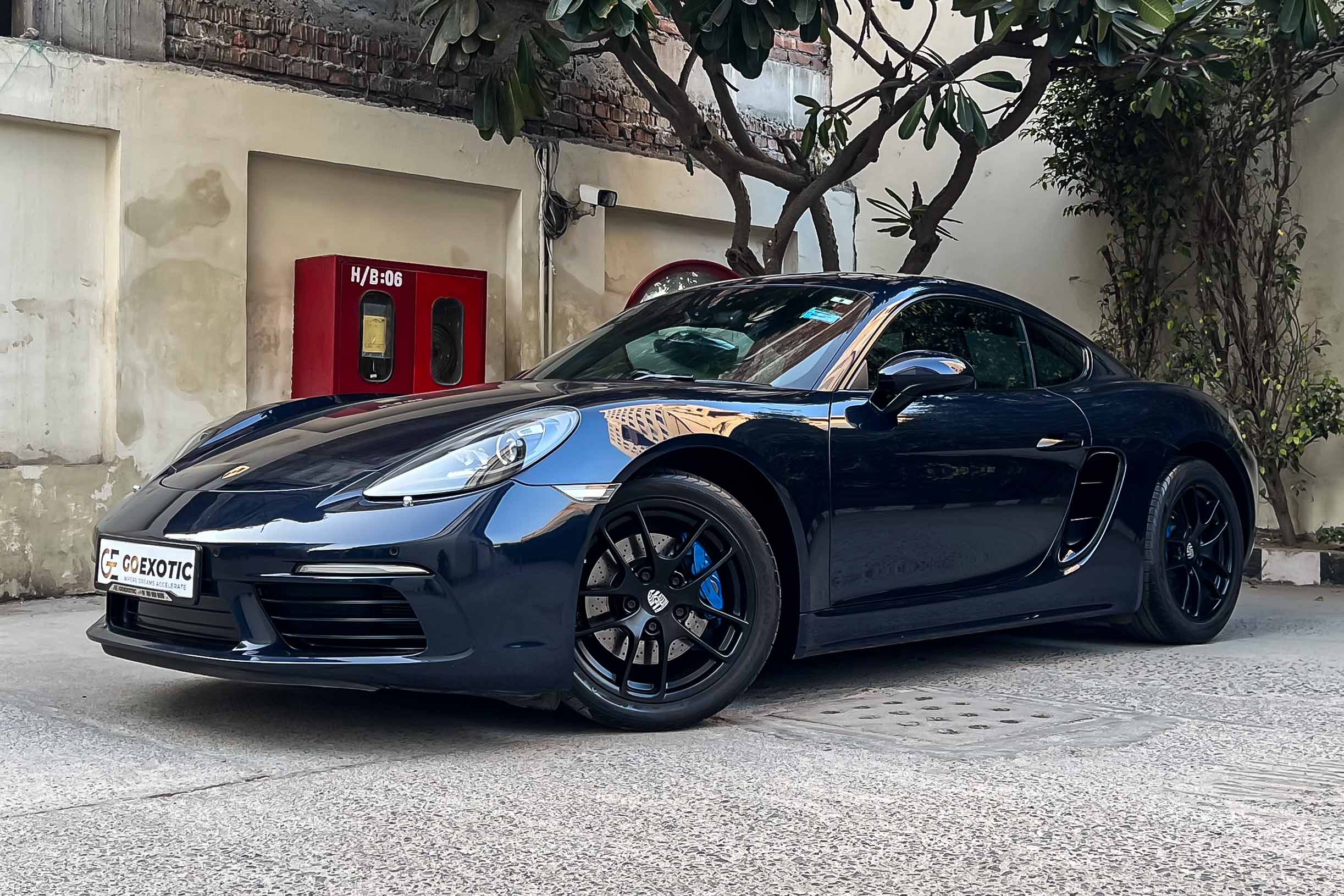 Buy 2017 Porsche 718 Cayman – Sports Coupe in Night Blue Metallic ...